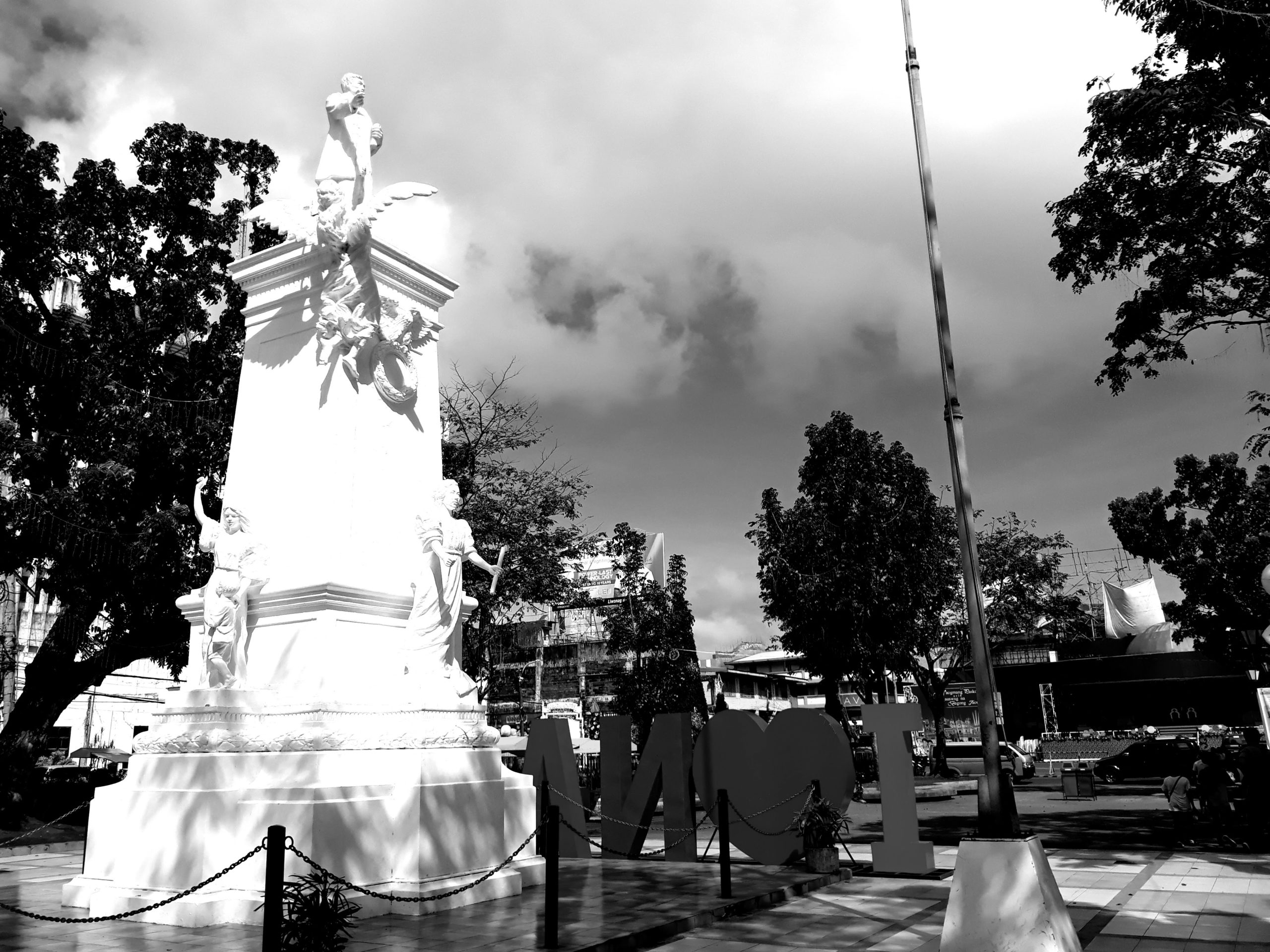 Revamped Plaza Rizal in Naga City to reopen on June 18 – IMJ News